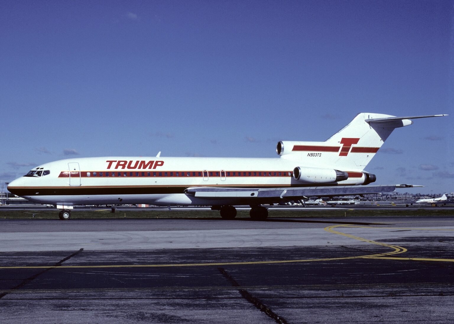 Aviation History: Trump Shuttle - TravelZork